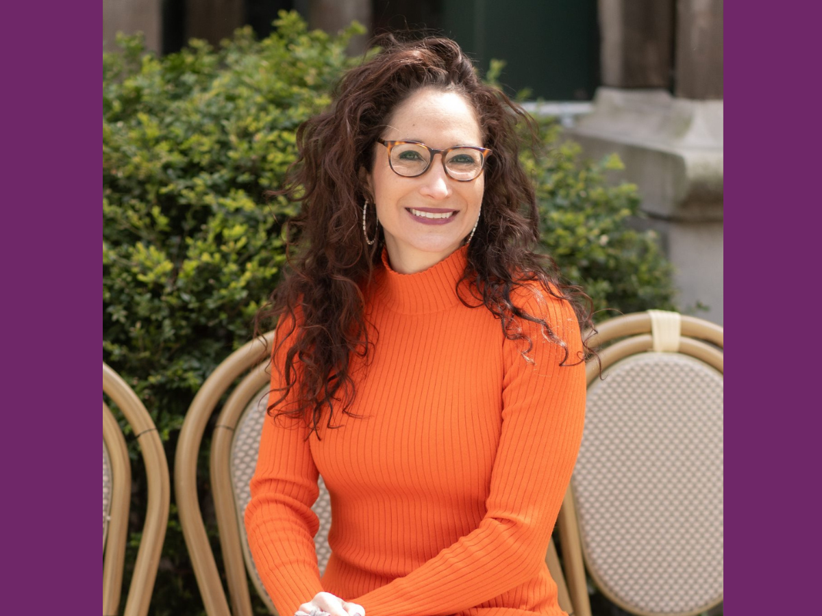Profile Punchup & Text-Speak - Damona Hoffman